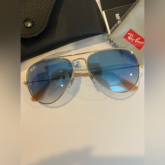 Ray-Ban | Accessories | Rayban Aviator Sunglasses Gold Frame Tan Sides ...